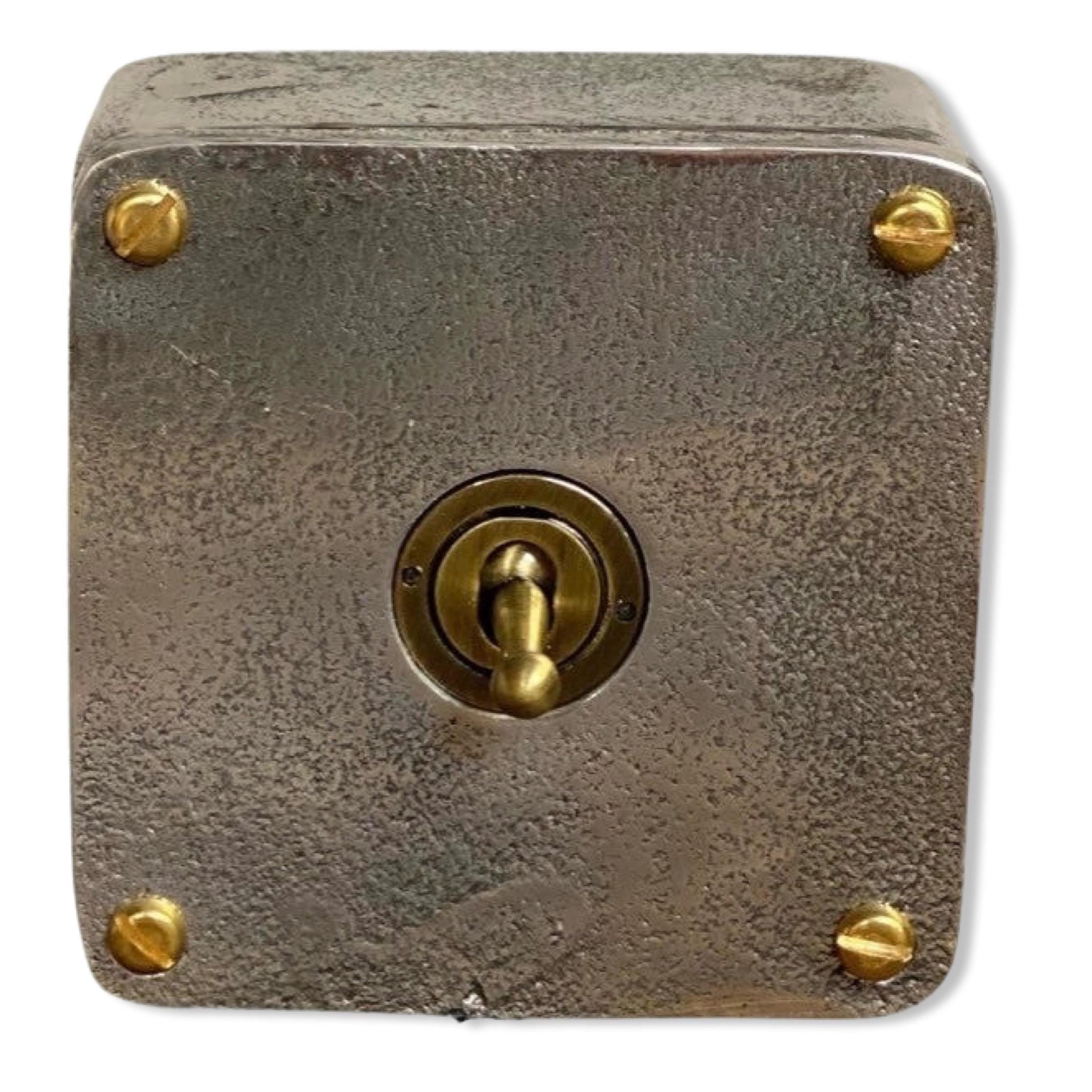 Single Gang Solid Cast Metal Surface Mounted Conduit Light Switch Indu ...